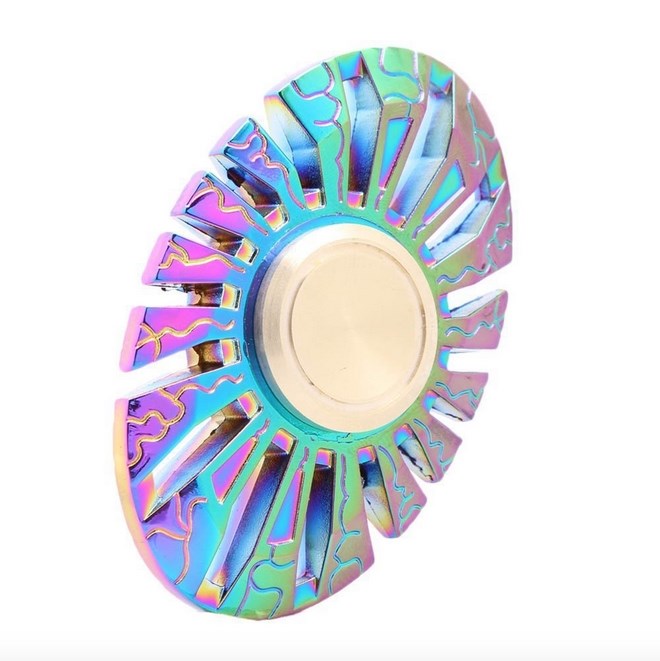 Fidget Spinner - Metal Rainbow Blade